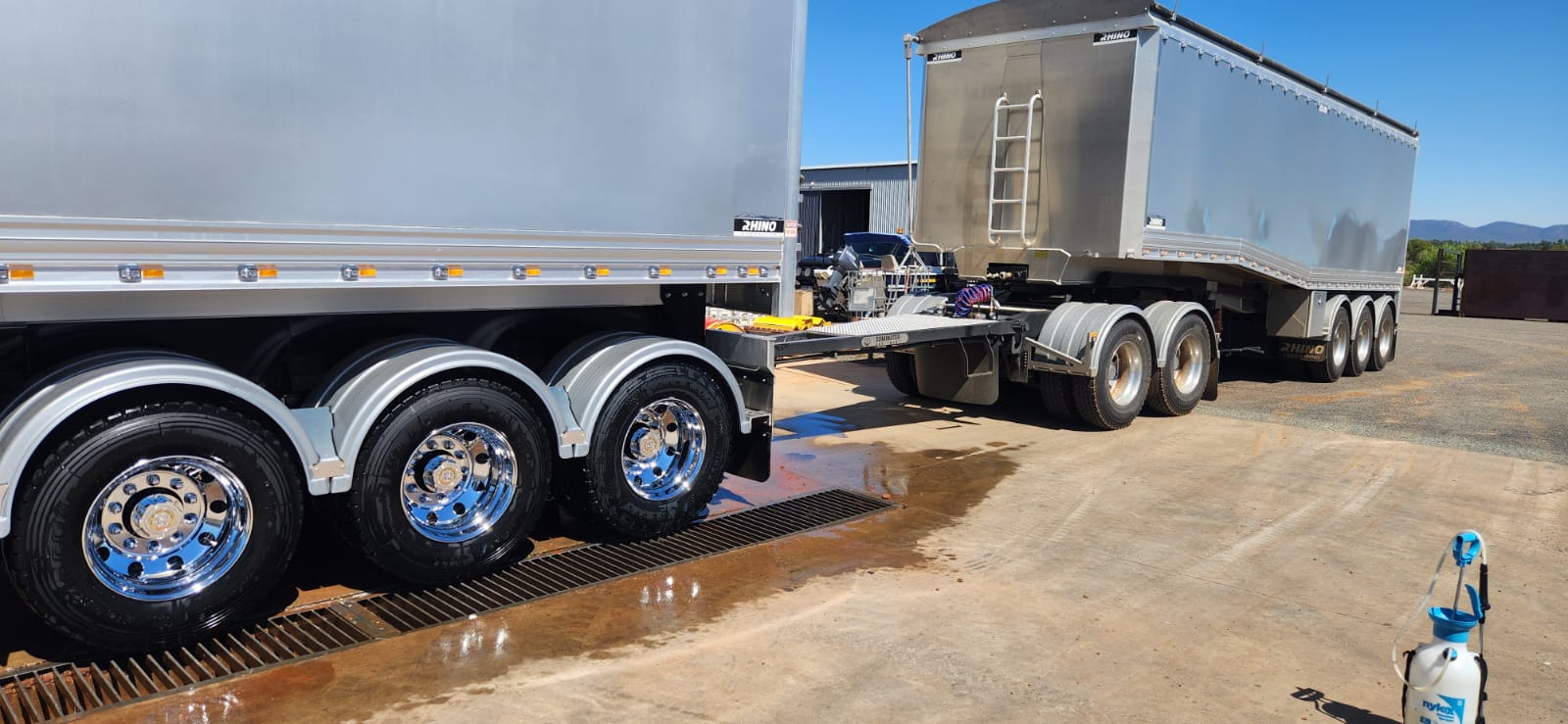 Before and After D-Bugging your truck grill | Omikron